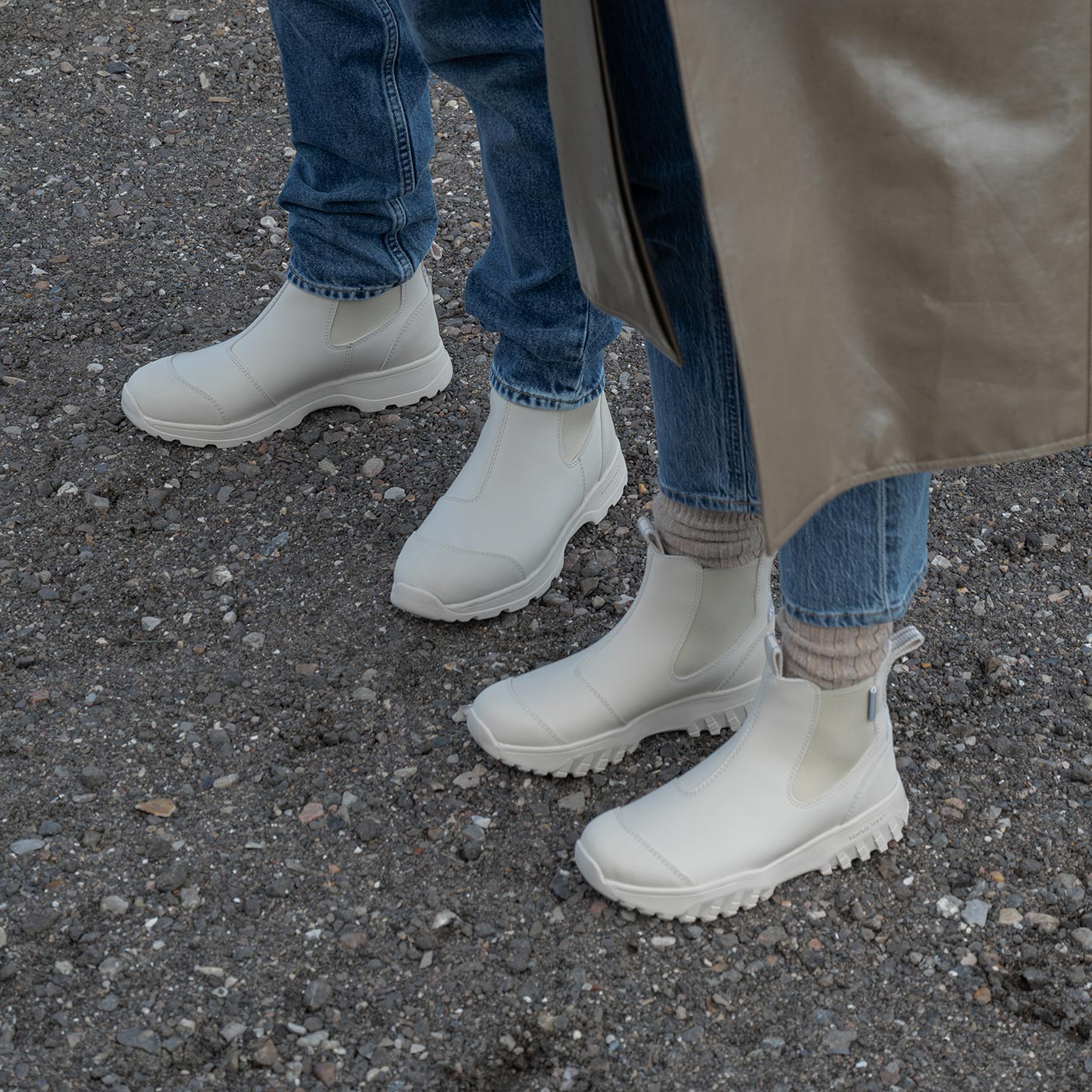 Magda Track Waterproof Reflective - Ivory • Koop online vandaag